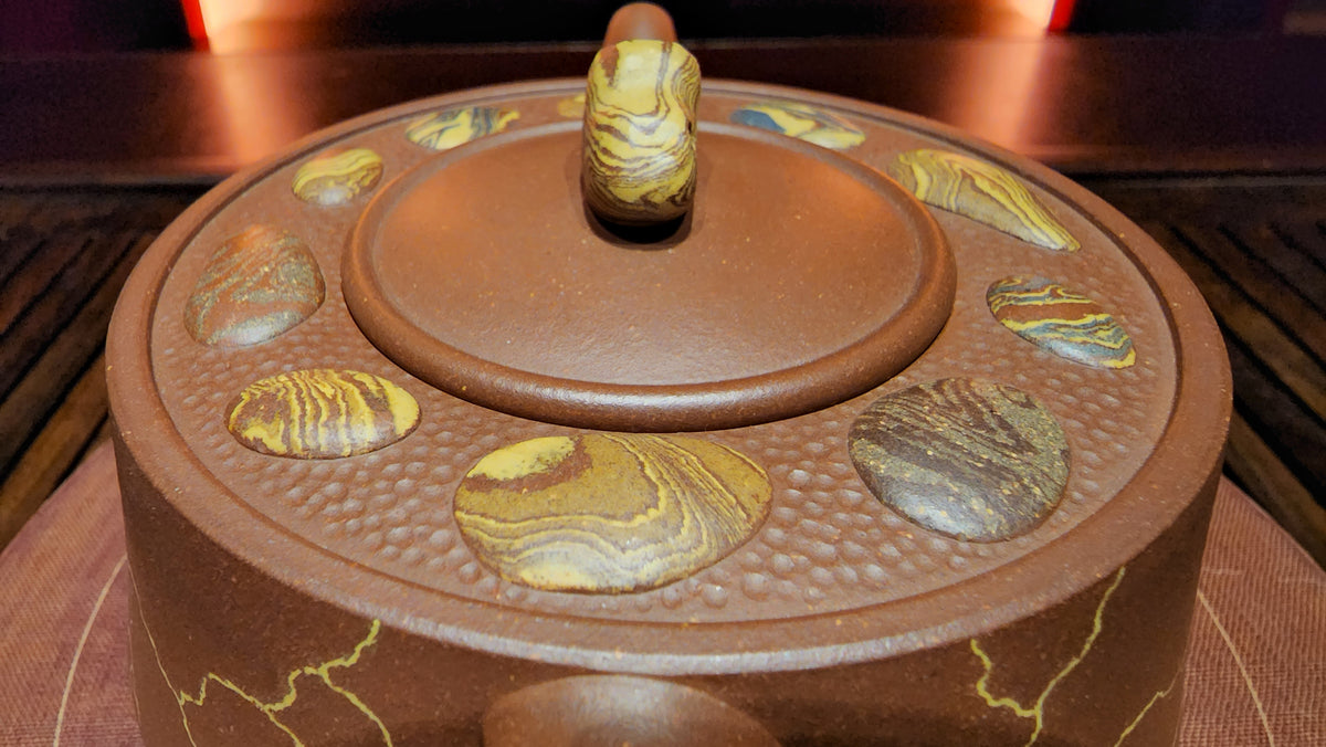 Zhu Chu 柱础 by the famous L4 Assoc Master Artist Shao Bin 邵斌 famous for – realzisha.com