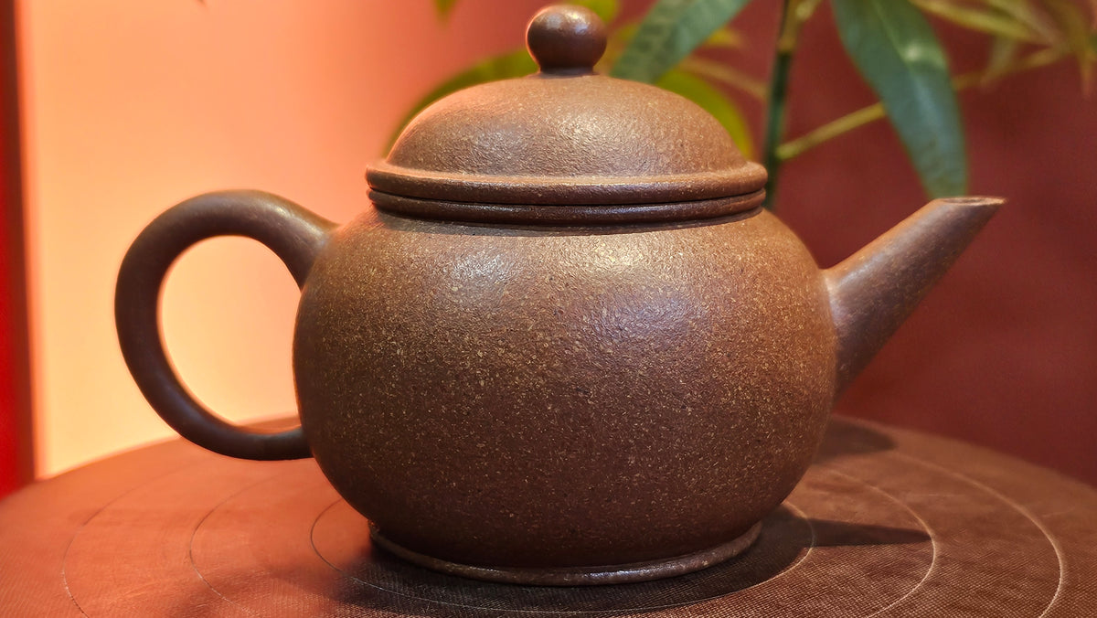 Shui Ping 水平, 167.3ml, Huang Jiang Po Ni 黄降坡泥, by our Collaborative Cr ...