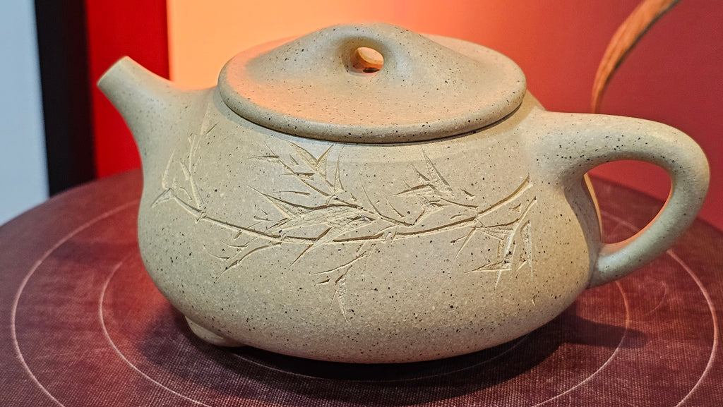 Jing Zhou Shi Piao 景舟石瓢, Zhi Ma Duan Ni 芝麻段泥, 185.6ml, by Craftsman Gu ...