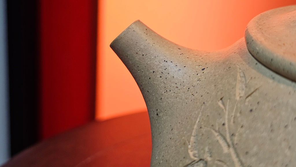 Jing Zhou Shi Piao 景舟石瓢, Zhi Ma Duan Ni 芝麻段泥, 185.6ml, by Craftsman Gu ...