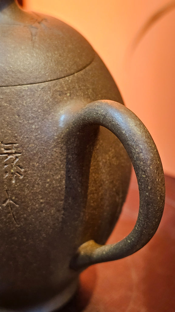 Gao Xiu Hu《高秀壶》, 182.5ml, Bao Shan Duan Ni 宝山段泥, by Craftsman Zhu Shu ...