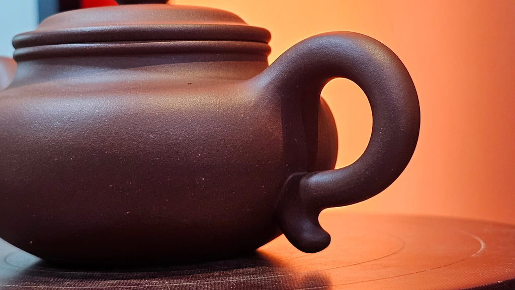 Fang Gu 仿古, 157.9ml, Di Cao Qing Zi Ni 底槽青紫泥, by Craftsman Chen Fa Chu ...