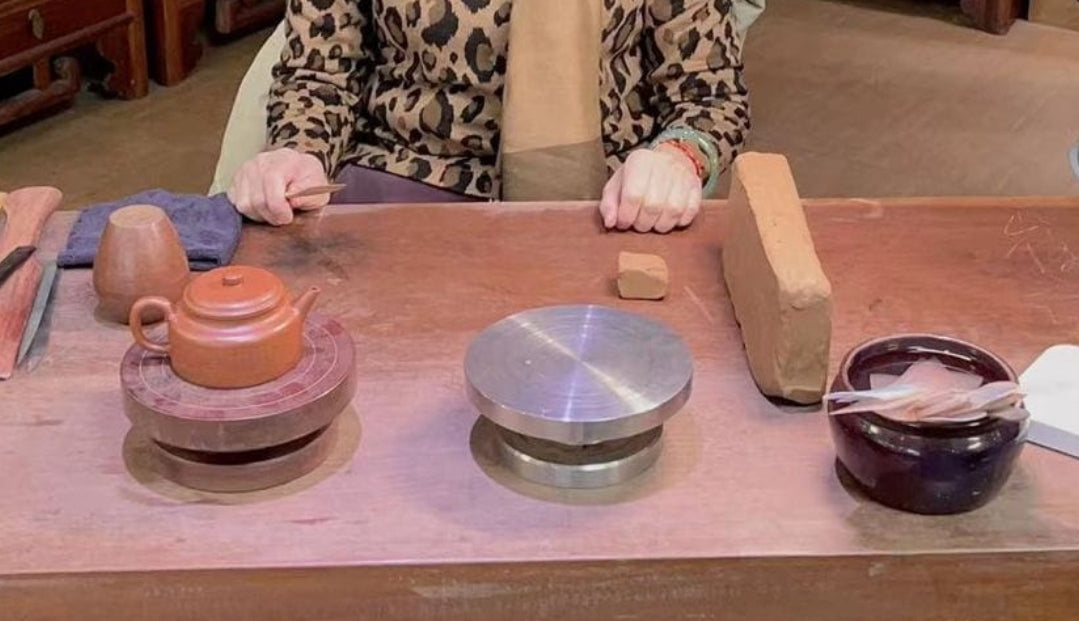 Reservation Fee of $500 for Yuan Kuang Da Hong Pao clay 原矿大红袍紫砂泥 to be ...