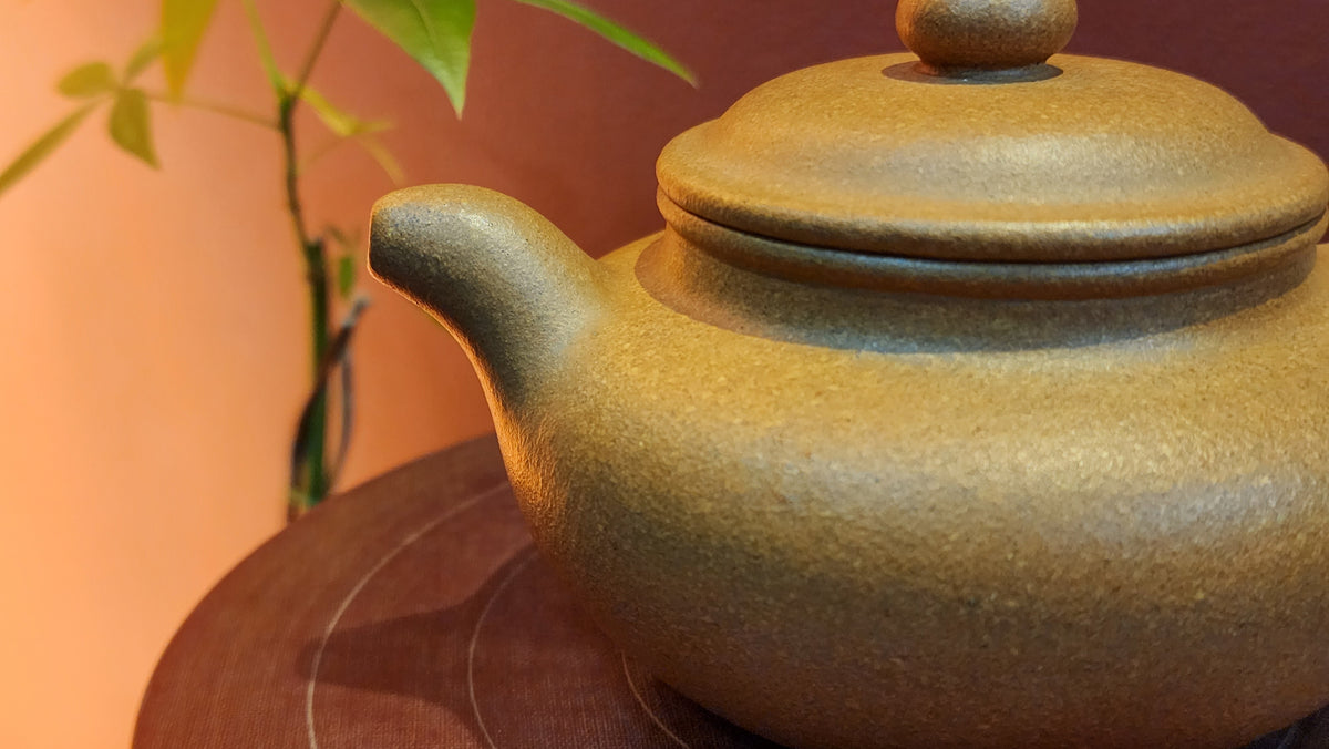 Fang Gu 仿古, 240ml, Duan Ni 段泥, by our collaborative Craftslady Zou Yu ...